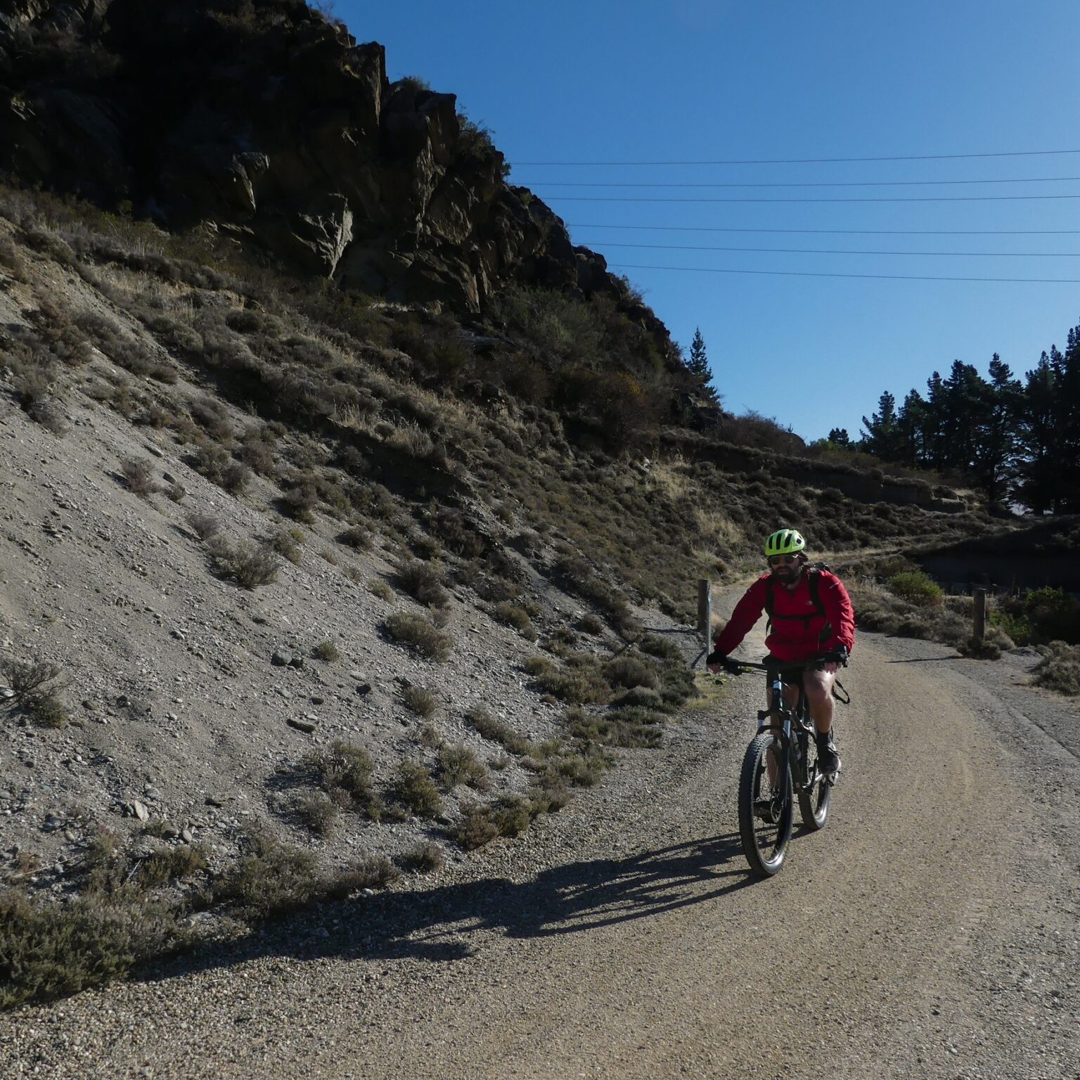 Cycling Lake Dunstan Trail: Everything You Need To Know - Jess and Ben ...